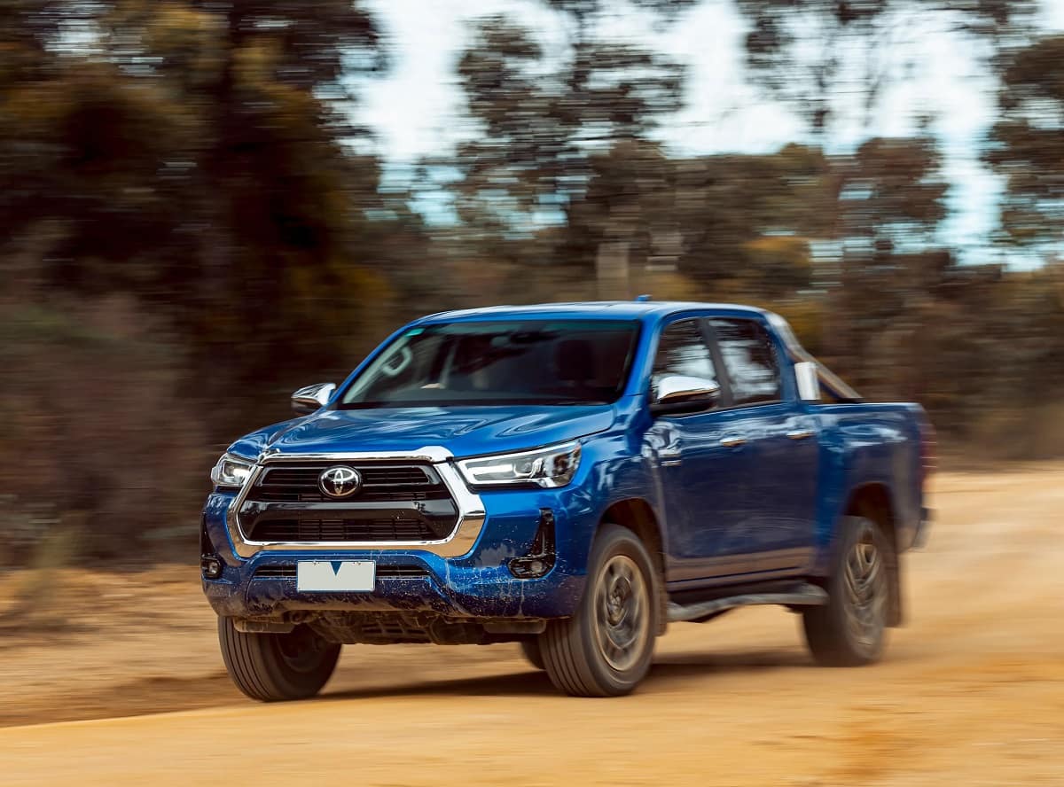 Comparison of Ford Ranger and Toyota Hilux 2023